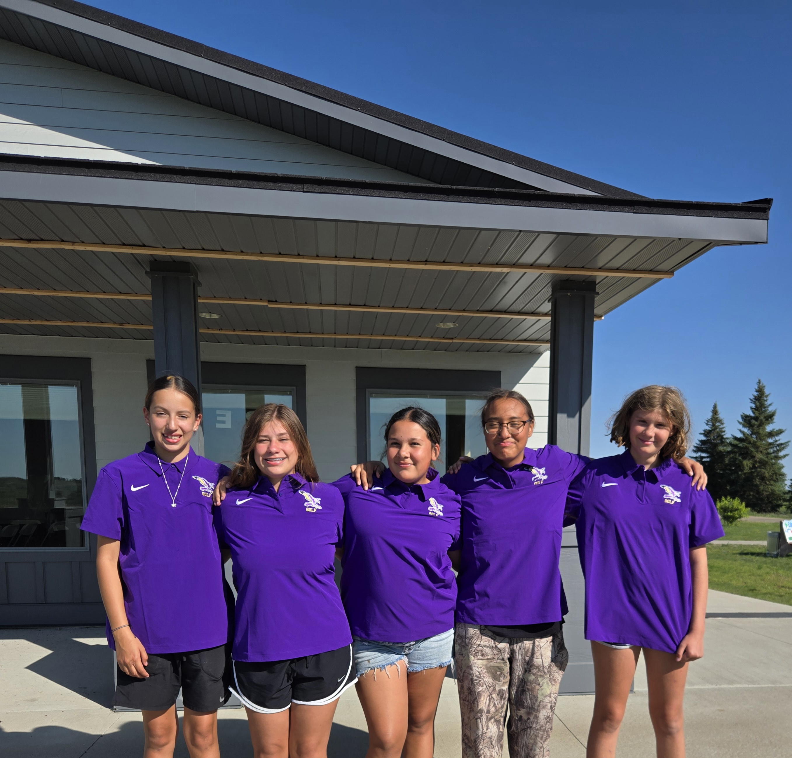 New Town High School Girls' Golf |NDHSAANOW.com